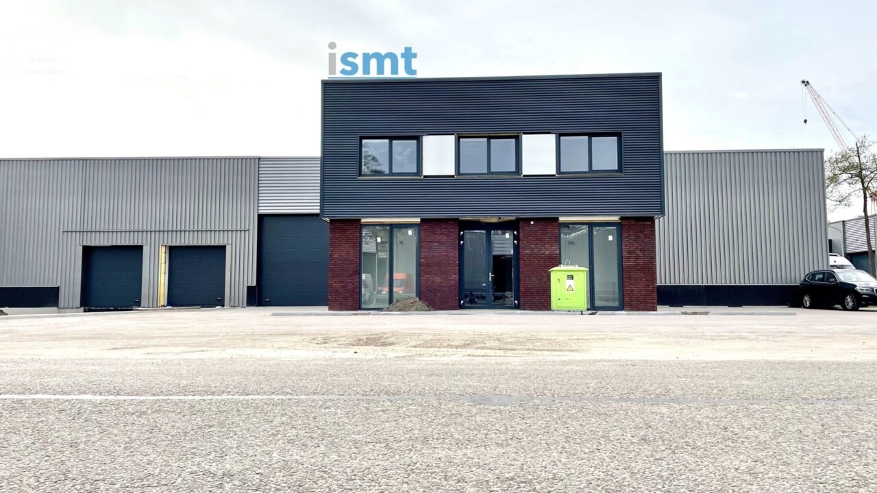 ISMT IS MOVING - ISMT B.V.